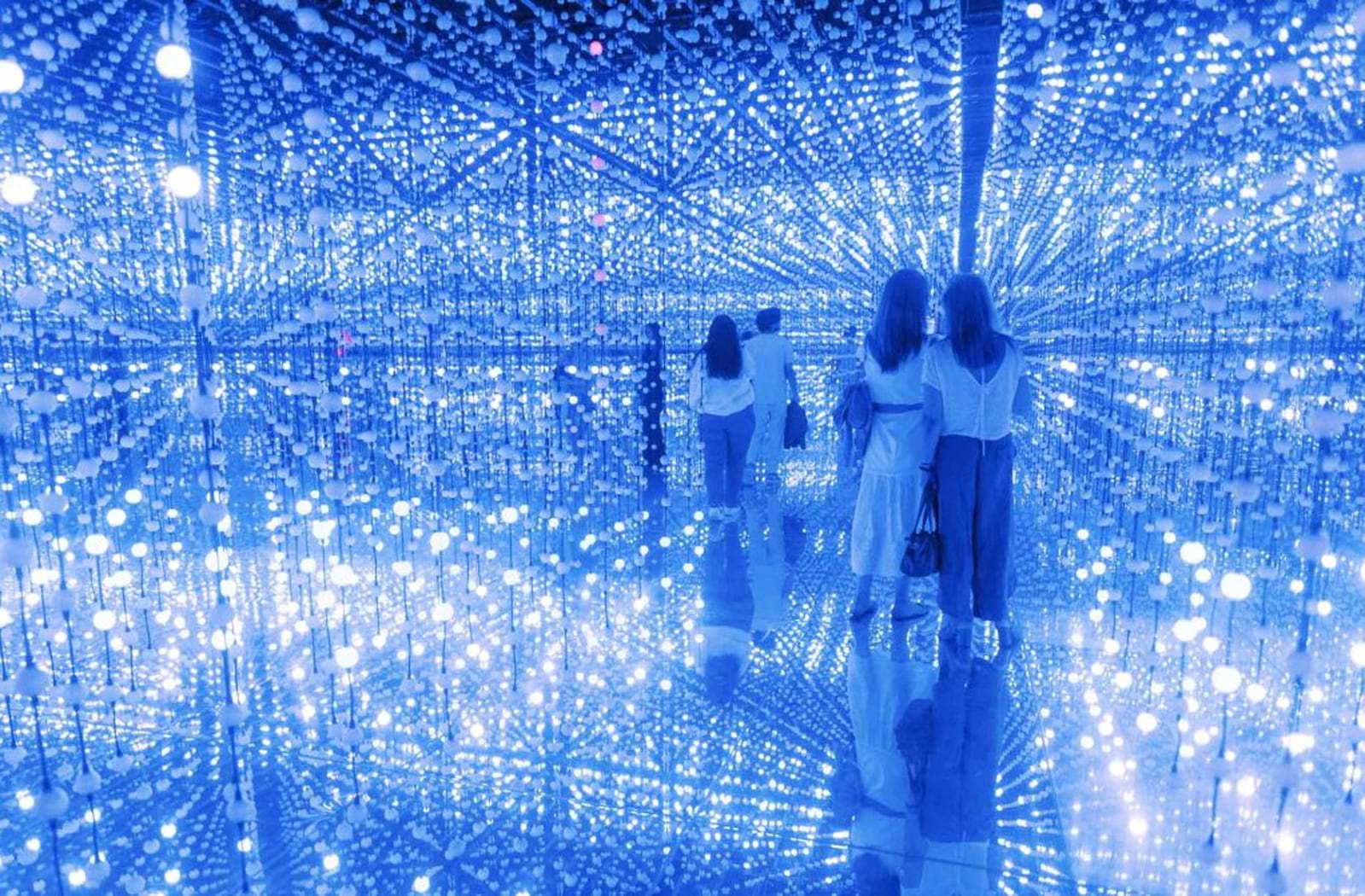 Bubble Planet Bellevue - Seattle, WA - Shows, Tickets, Seating Maps ...