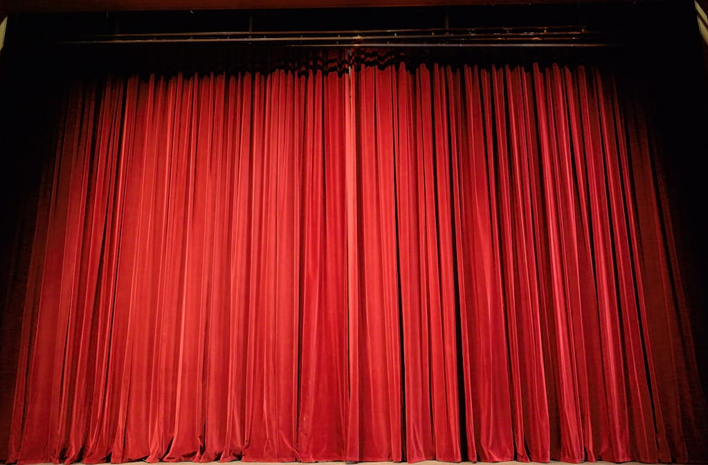 Shows This Weekend in Chicago: Tickets, Info, Reviews, Videos and more